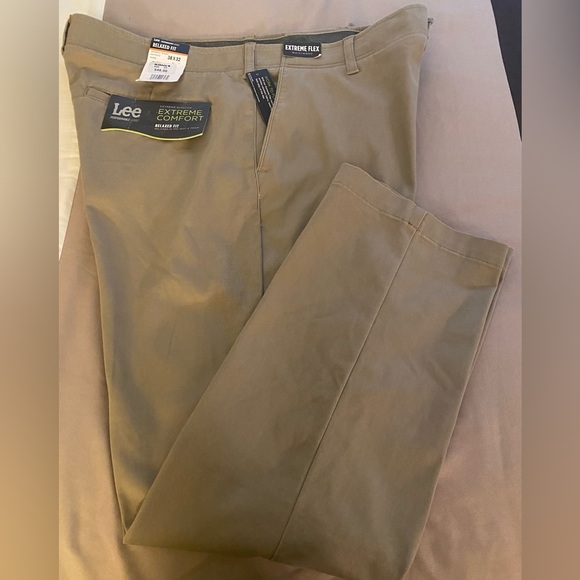 Lee | Pants | Lee Mens Extreme Comfort Khaki Pants Size 38x32 Nwt ...